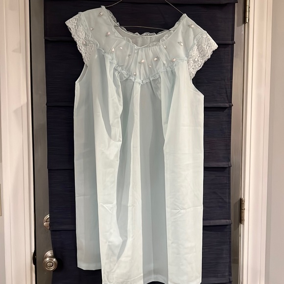 Sears | Intimates & Sleepwear | Vintage Womans Nightgown Size 4446 ...